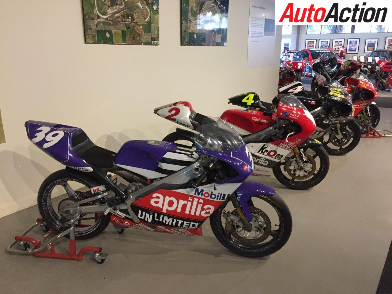 Aprilia RSV 125s on display 39 Alex Gramigni, 2 Kazuto Sakata, Black 4 ...
