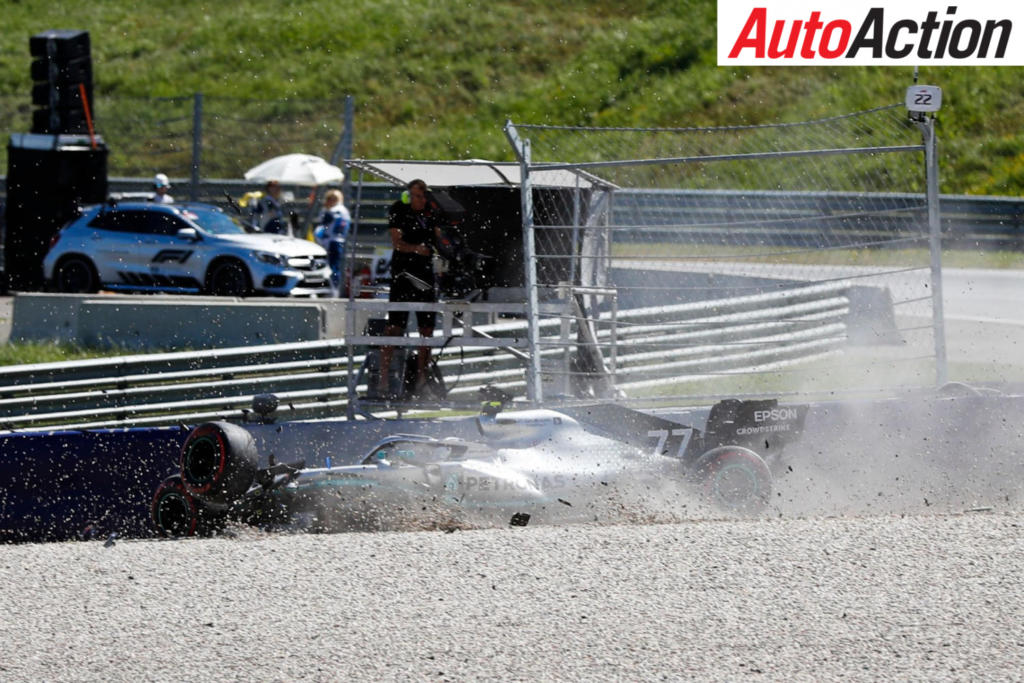 F1: HAMILTON FASTEST AS RIVALS CRASH IN AUSTRIA - Auto Action