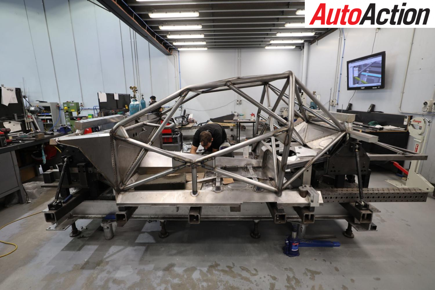 KELLY RACING: MUSTANG EXPRESS - Auto Action