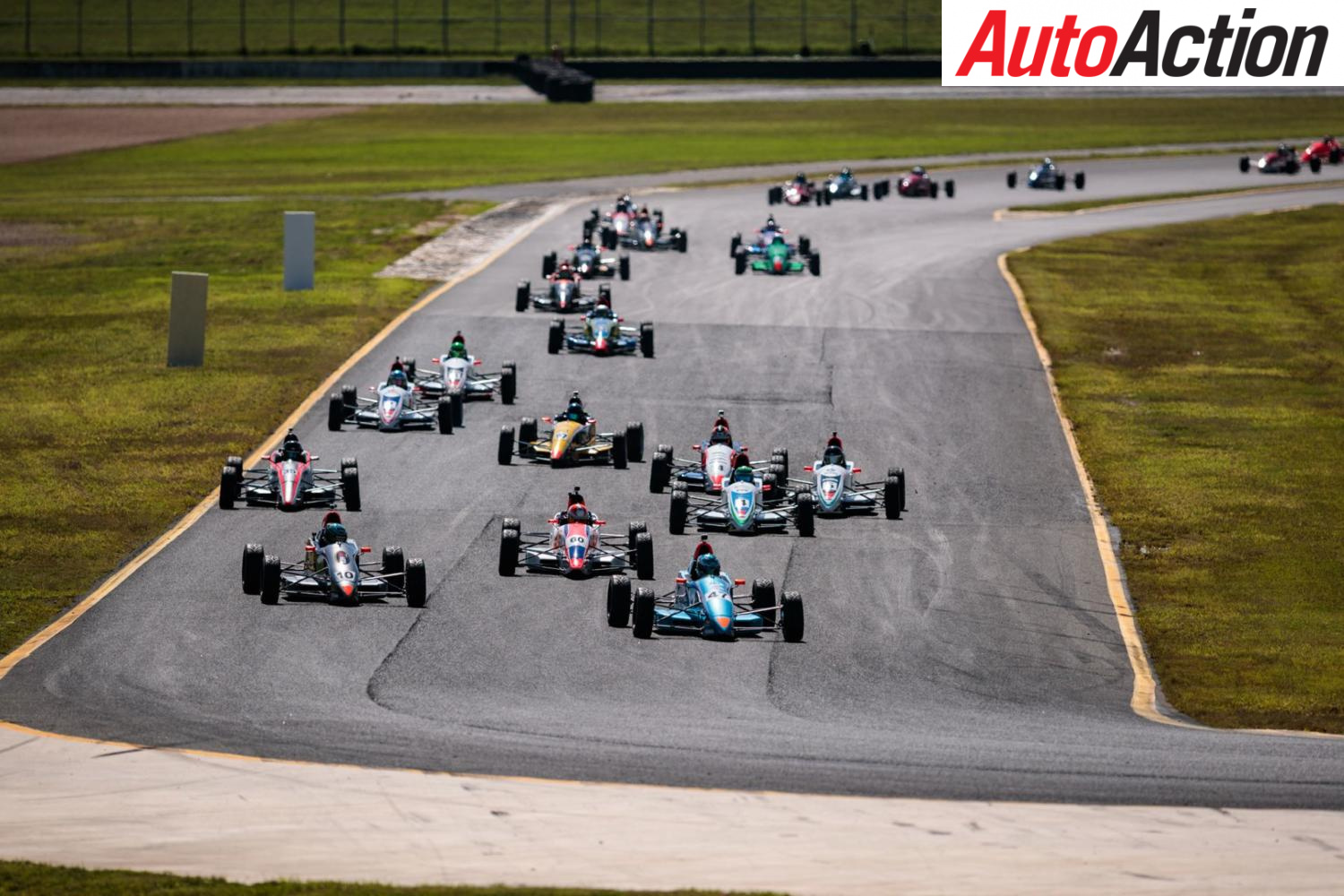 FORMULA FORD AIMS TO RESTART IN SYDNEY - Auto Action
