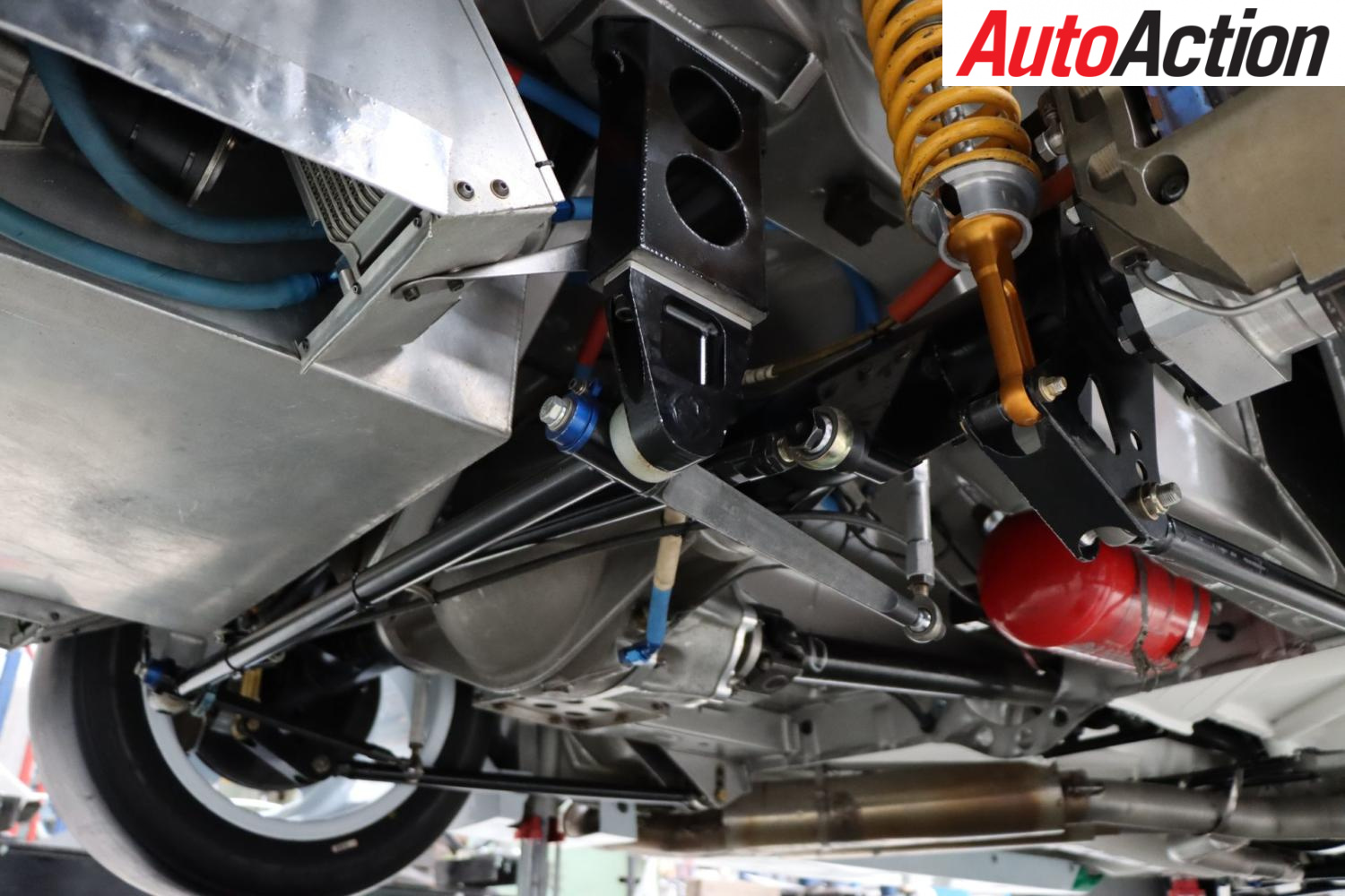 UNDER THE SKIN: HOLDEN VY SUPERCAR PE041 – FIRST AND LAST - Auto Action