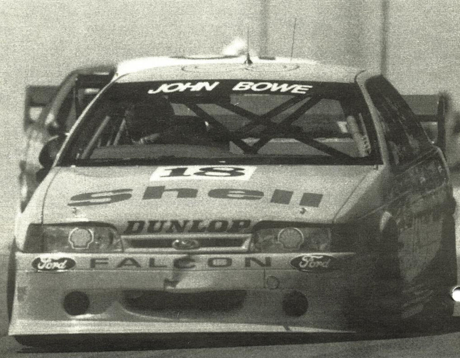 AA Archives: TWR collapses, new V8 era wows all and more - Auto Action