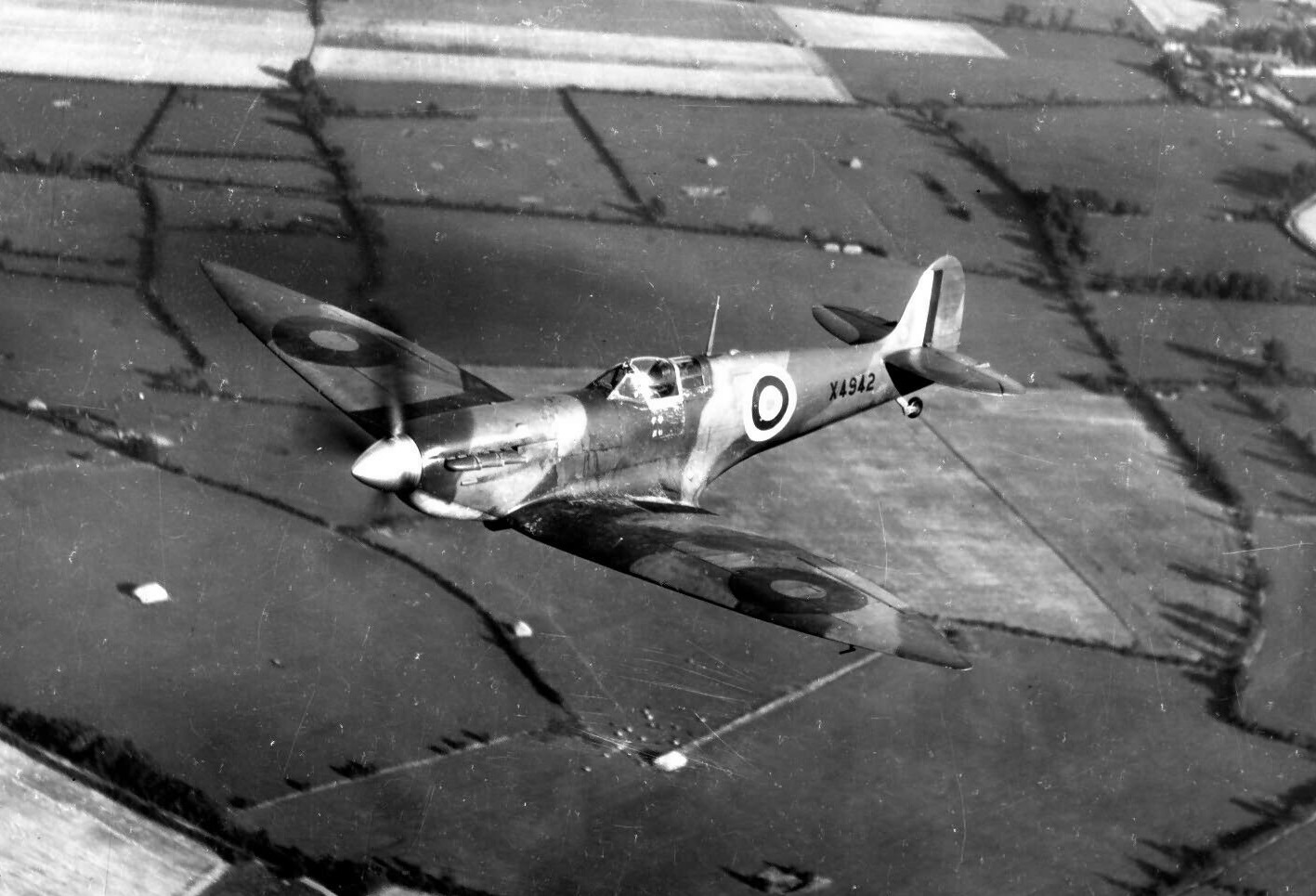 Tony Gaze: an Ace in the sky and a jet on land - Auto Action
