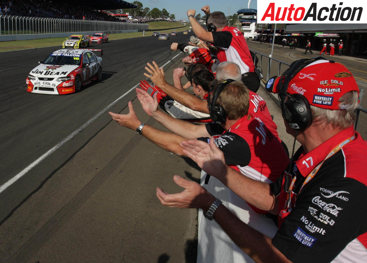 Round 02 of the Australian V8 Supercar Championship Series - Auto Action
