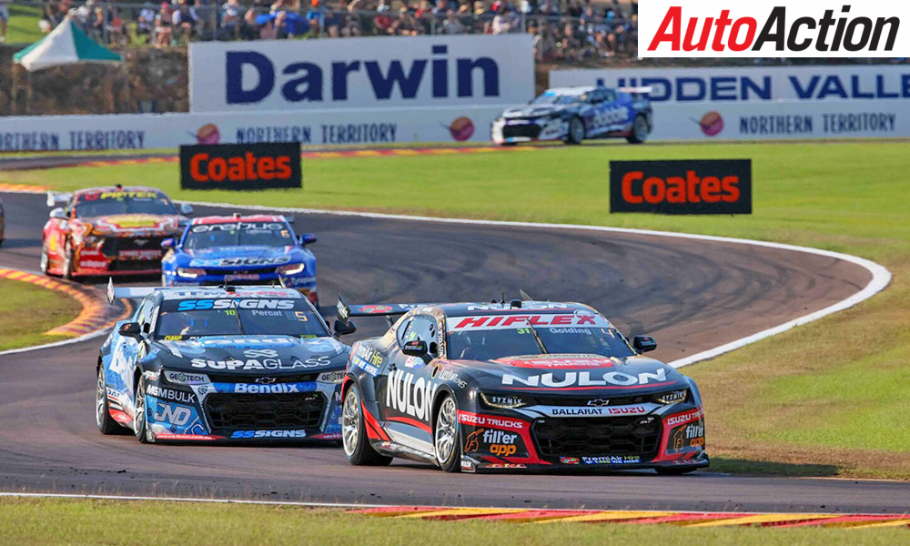 James Golding leads Nick Percat in Darwin - Auto Action