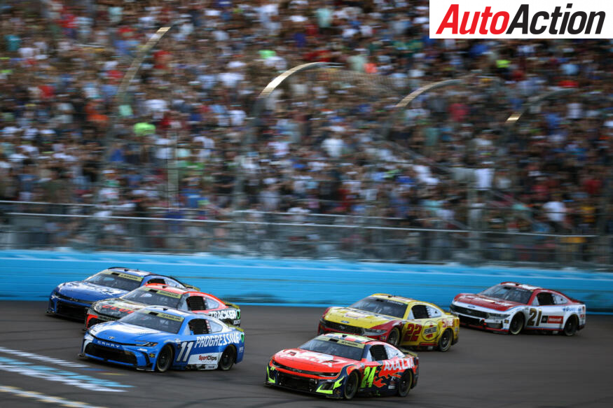 Larson steals NASCAR crown - Auto Action