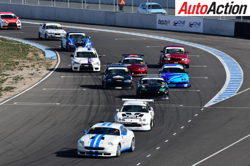 Big field for Wakefield 300 - Auto Action