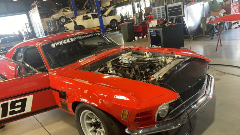 The PRB-1970 Mustang Touring Car masters engine bay in Joes Garage ...
